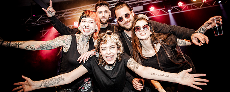 EMP Fanartikel & Rockshop • Merchandise für Band & Filmfans